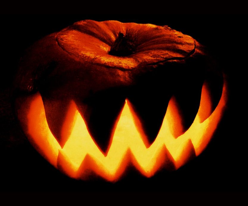 35 Scary Halloween Pumpkin Carving Ideas 2019 for Kids & Adults ...