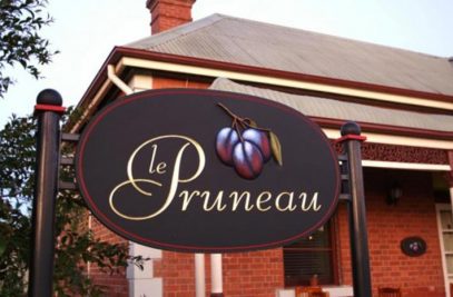 30+ Cool & Creative Outdoor Sign Board Design Ideas - Designbolts