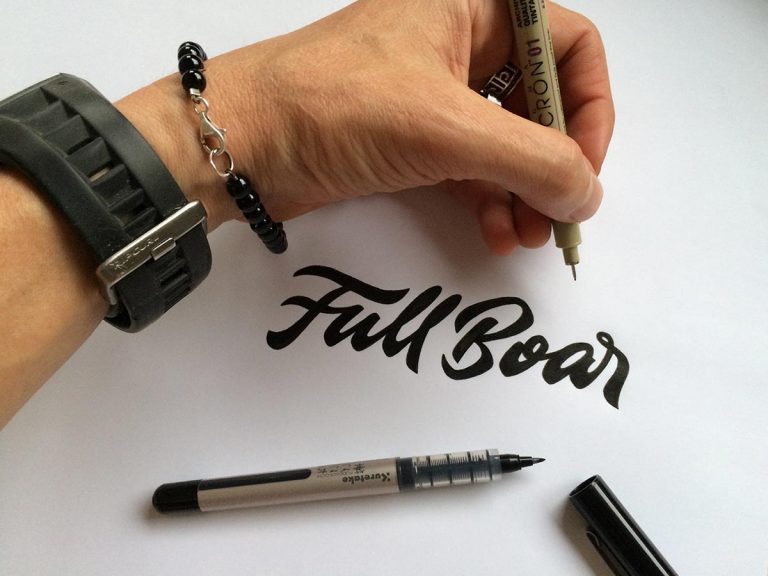 35+ Awesome Script Lettering For Logotypes - Designbolts