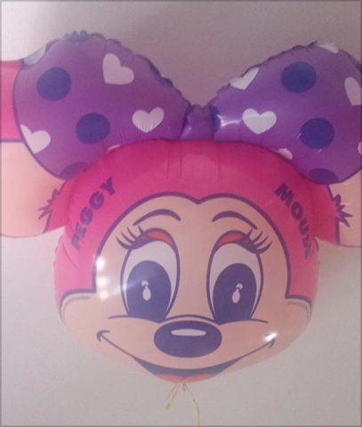 50+ Knock-Off Famous Brands Getting Owned & It's Hilarious - Designbolts