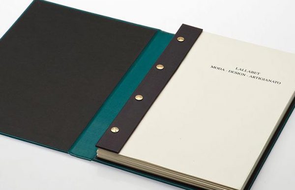 What Are 10 Different Types Of Book Binding With Pictures? - Designbolts